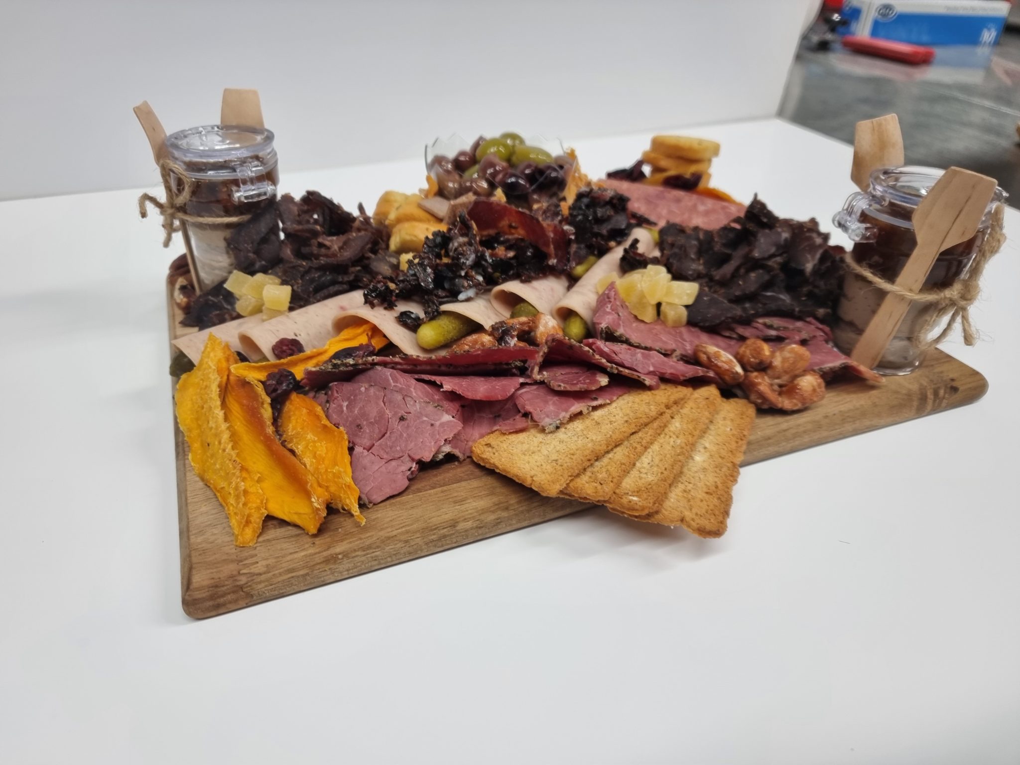Charcuterie Board - Regular - the Biltong Factory